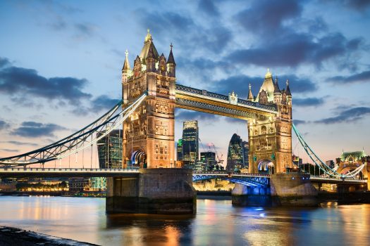 ロンドンの夜景 タワーブリッジ イギリスの風景 Beautiful 世界の絶景 美しい景色