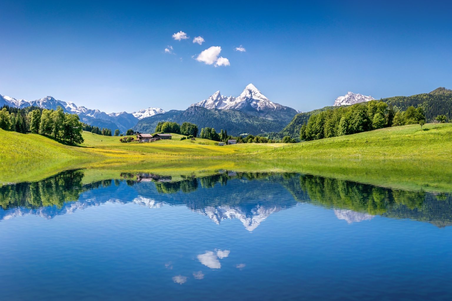 夏のアルプスの風景 | Beautiful Photo.net | 世界の絶景 美しい景色